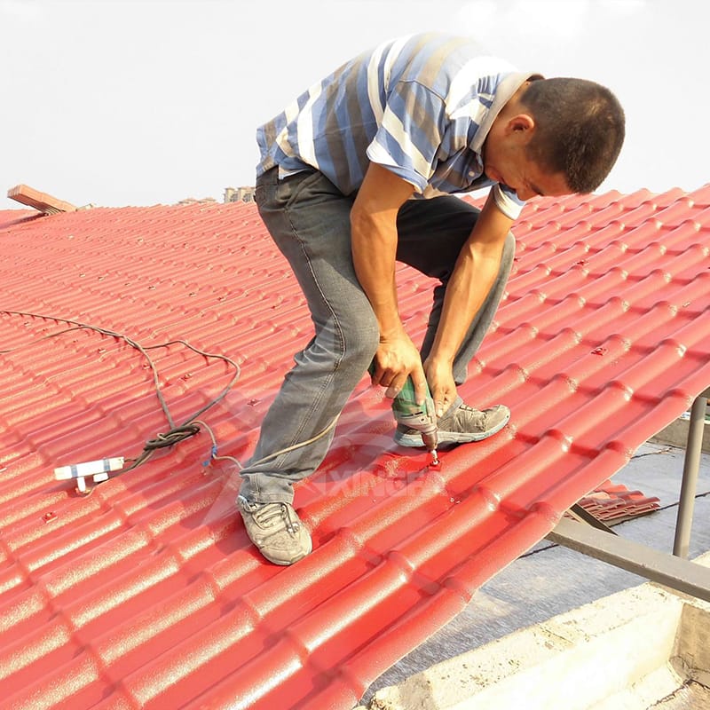 Choosing the Right Size of Plastic Roofing Sheets - XINGFA